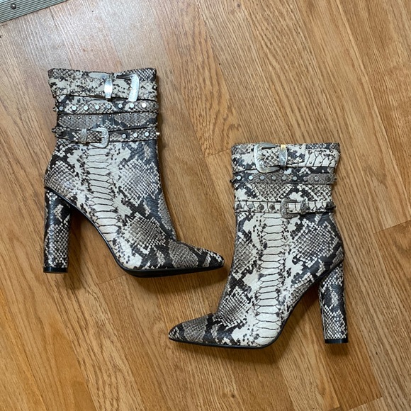 Cape Robbin | Shoes | Nwot Cape Robbin Snakeskin Western Boot | Poshmark